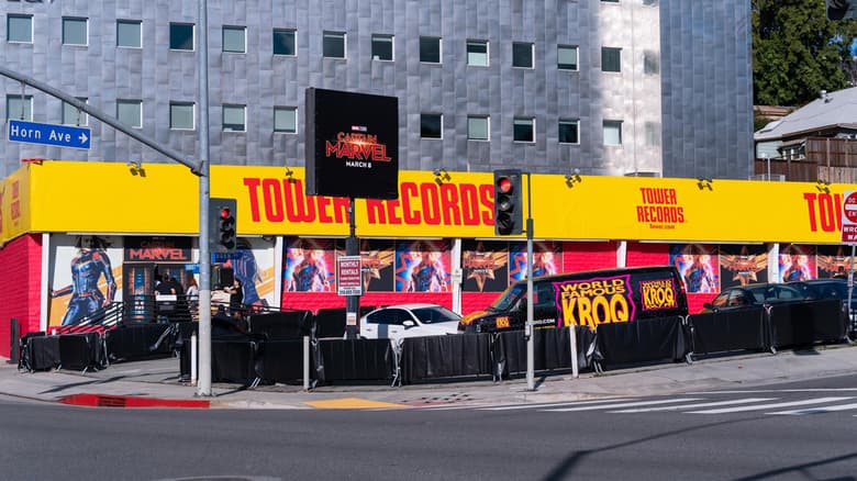 The Ultimate 90's Tower Records Party with the Cast of 'Captain Marvel ...